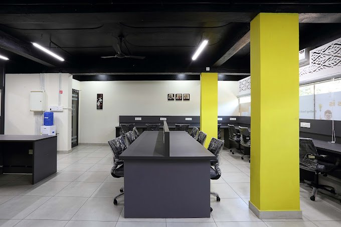 Mikro Grafeio - Coworkingers